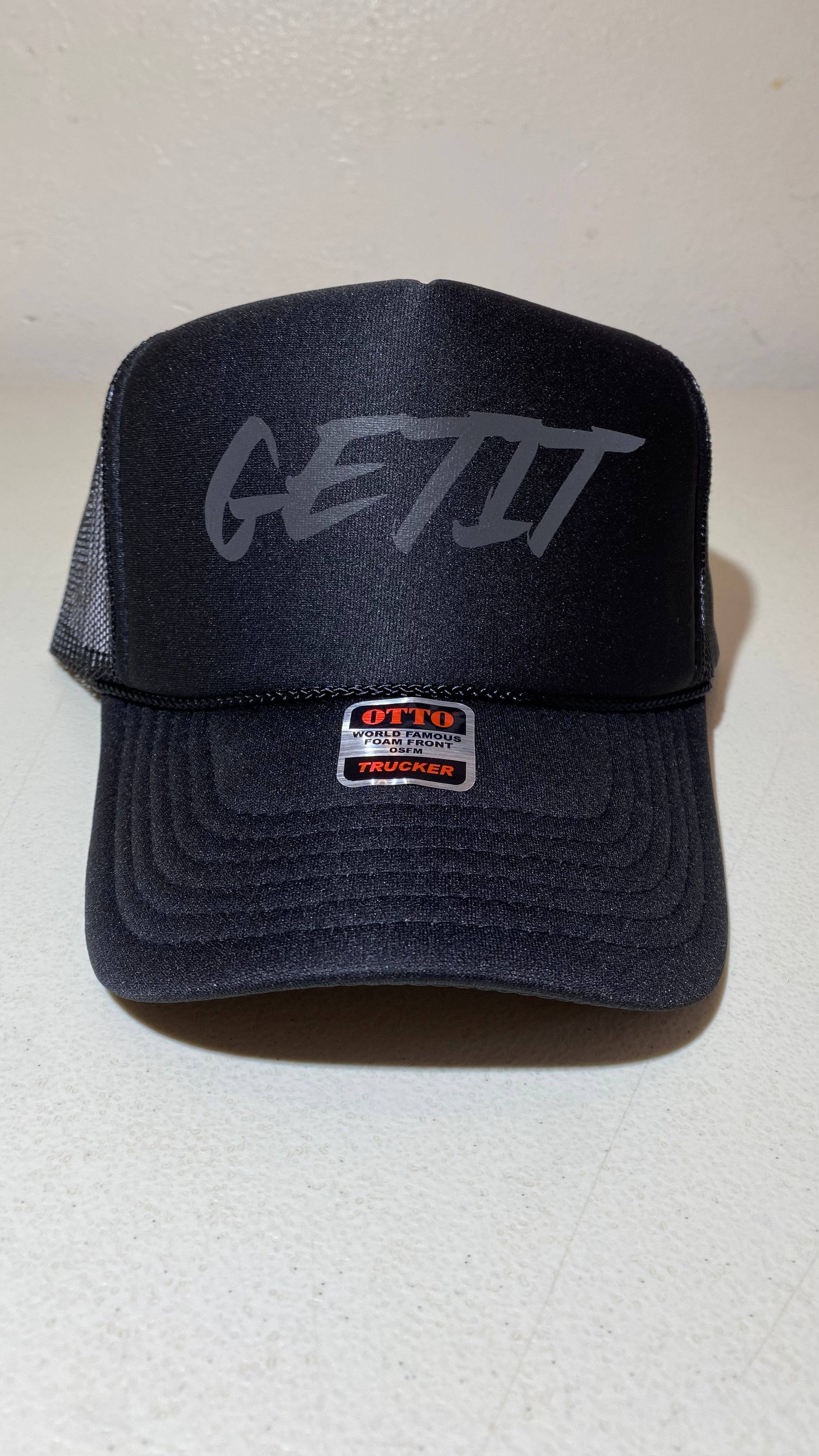 REFLECTIVE Black on Black Trucker Hat – GETIT LLC